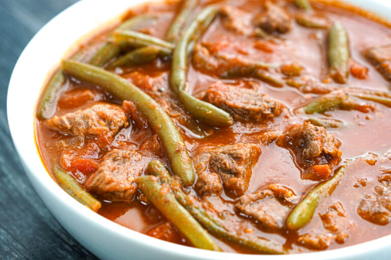 Green Bean Stew Recipe | easy Lebanese stew 3 ways to make!
