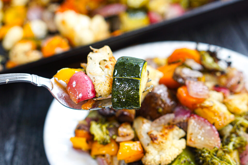 Garlic Roasted Vegetables Recipe | easy and healthy side dish!