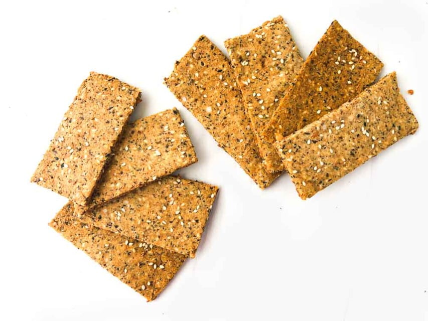 Norwegian Crispbread Recipe - easy keto crackers that are gluten free too!