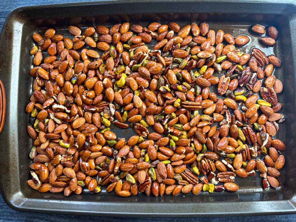 Keto Maple Roasted Nuts with Bacon | low carb sugar free snack!