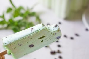 Mint Chocolate Chip Keto Ice Pops - Easy Sugar Free Dessert!
