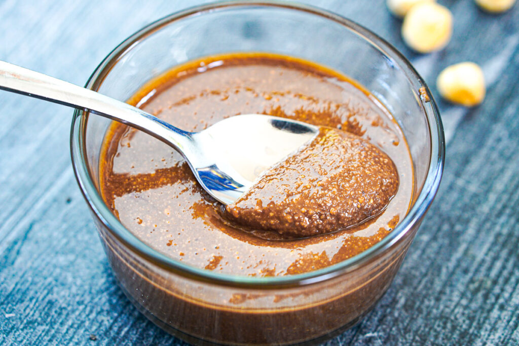 Low Carb Chocolate Hazelnut Spread Recipe - 5 Ingredients