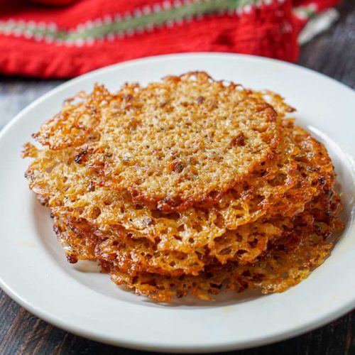 Italian Flavored Keto Parmesan Crisps - only 4 ingredients & 10 minutes!