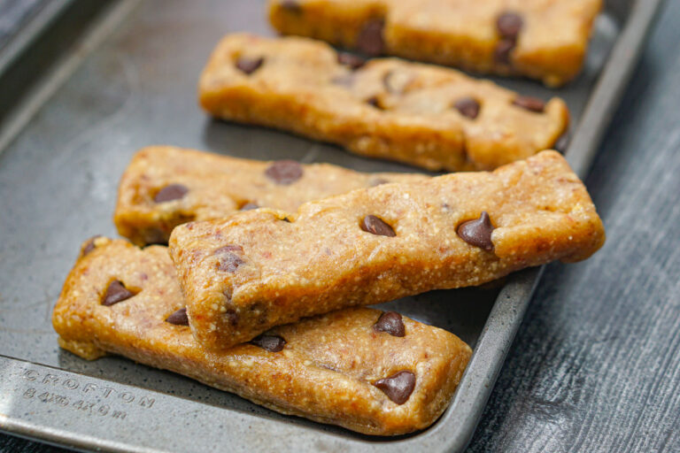 Chocolate Chip Cookie Dough Larabar Recipe - no bake, gluten free snack