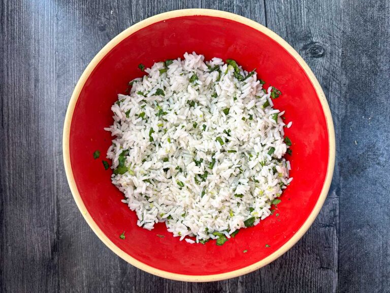 Easy Mexican Rice Bowl Recipe | using leftovers for a healthy meal