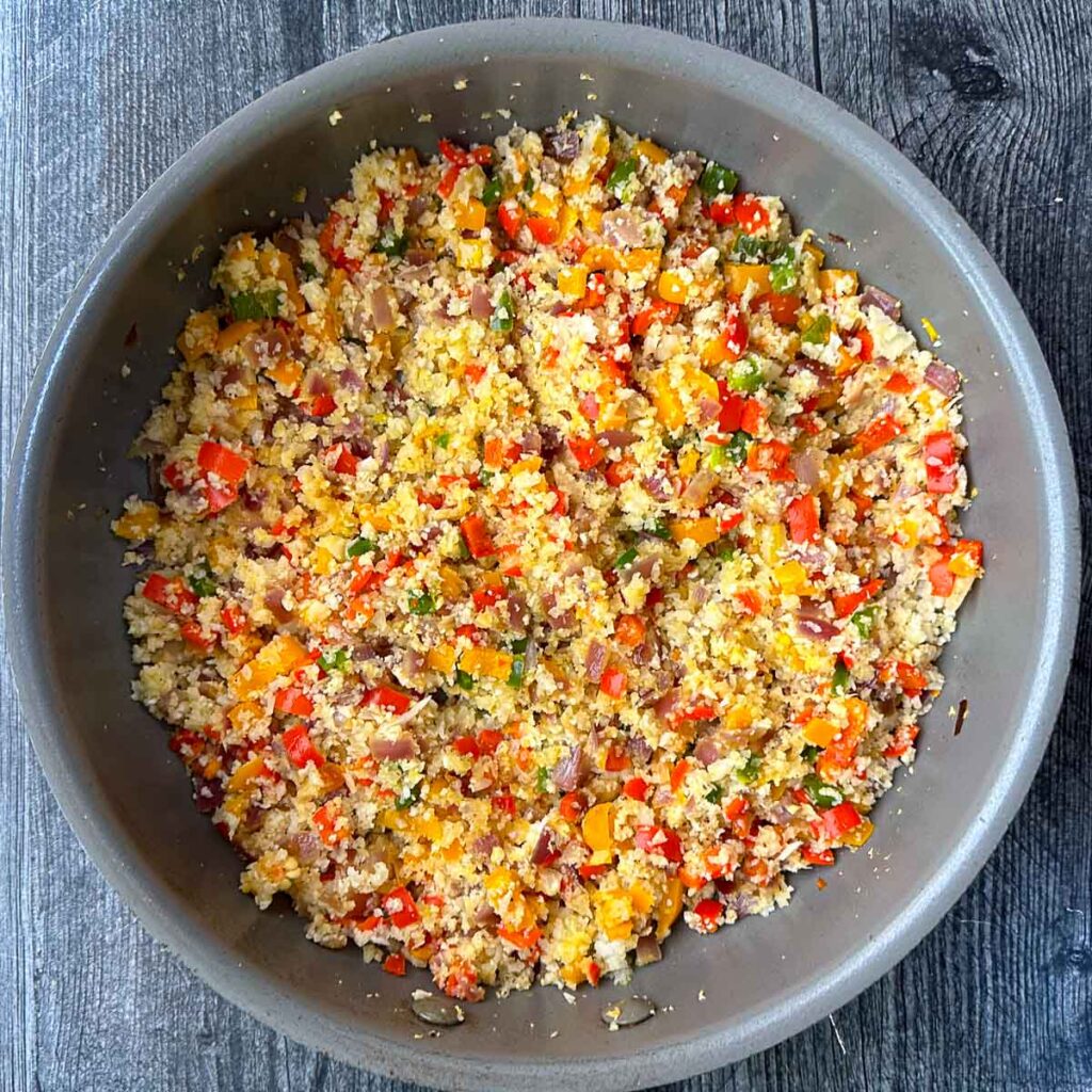 Keto Cauliflower Rice Pilaf with Peppers | side dish in 15 minutes